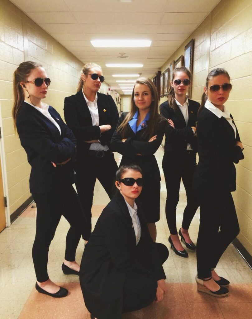 10 Amazing Halloween Costume Ideas to Try with a Suit or Tuxedo